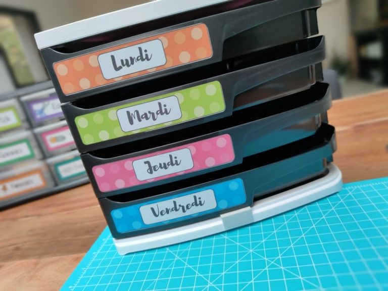 Les étiquettes de rangement pour la classe – Creadoc un outil et des ...